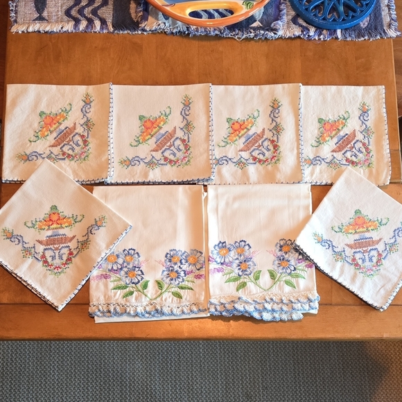 Handmade | Dining | Vintage Hand Decorated Linens | Poshmark